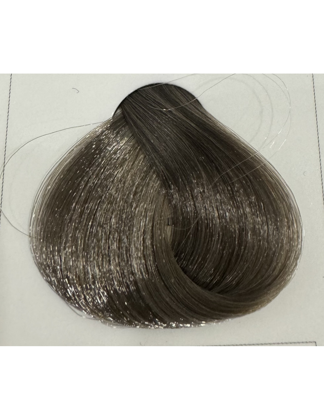 Look & Color | Tu tienda de peluquería, barbería y estética en Baena